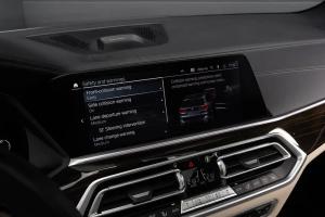 Pelēks BMW X5 2020 Jelgava, ar dzinēja tilpumu 3.00 L un nobraukumu 122 tūkst. km par 45500 €, foto 21 vietnē AUTOMOTO.COM.LV