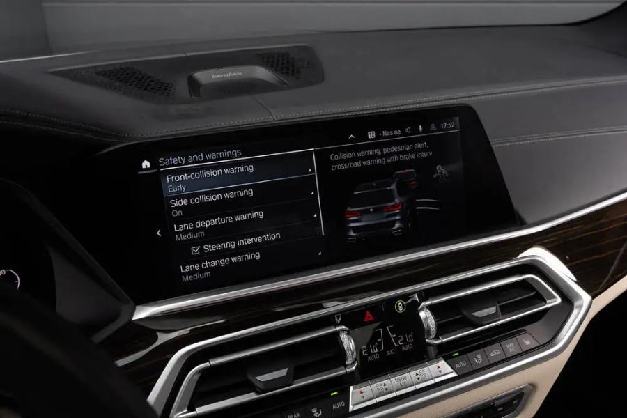Pelēks BMW X5 2020 Jelgava, ar dzinēja tilpumu 3.00 L un nobraukumu 122 tūkst. km par 45500 €, foto 21 vietnē AUTOMOTO.COM.LV