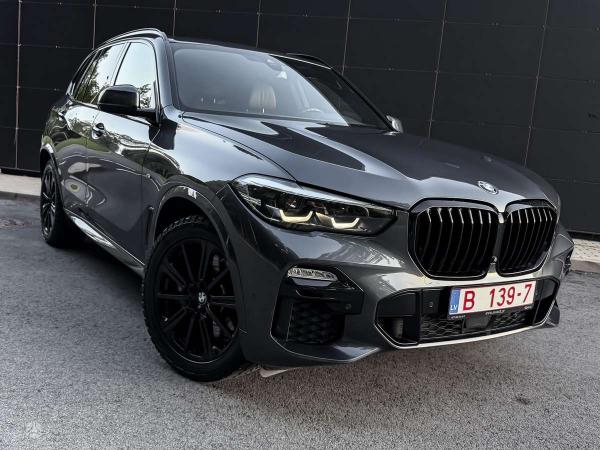 Grey BMW X5 2020 in Jelgava, with an engine capacity of 3.00 L and mileage of 198 thousand km for 38500 €, photo 1 on AUTOMOTO.COM.LV
