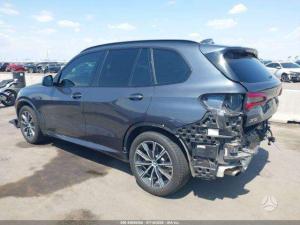 Grey BMW X5 2020 in Klaipeda, with an engine capacity of 3.00 L and mileage of 131 thousand km for 17000 €, photo 4 on AUTOMOTO.COM.LV