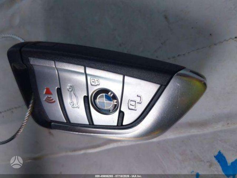 Grey BMW X5 2020 in Klaipeda, with an engine capacity of 3.00 L and mileage of 131 thousand km for 17000 €, photo 12 on AUTOMOTO.COM.LV