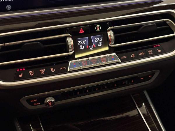 Pelēks BMW X5 2020 Marijampole, ar dzinēja tilpumu 3.00 L un nobraukumu 57 tūkst. km par 37850 €, foto 9 vietnē AUTOMOTO.COM.LV