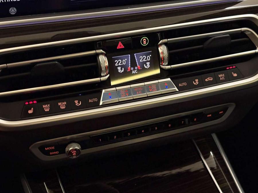 Grey BMW X5 2020 in Marijampole, with an engine capacity of 3.00 L and mileage of 57 thousand km for 37850 €, photo 10 on AUTOMOTO.COM.LV