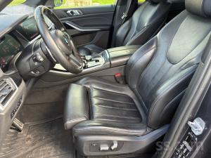 Grey BMW X5 2020 in Riga, with an engine capacity of 3.00 L and mileage of 203 thousand km for 38500 €, photo 4 on AUTOMOTO.COM.LV