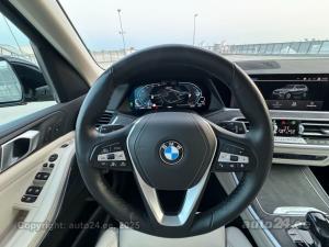 Pelēks BMW X5 2021 Tallina, ar dzinēja tilpumu 3.00 L un nobraukumu 63 tūkst. km par 54450 €, foto 12 vietnē AUTOMOTO.COM.LV