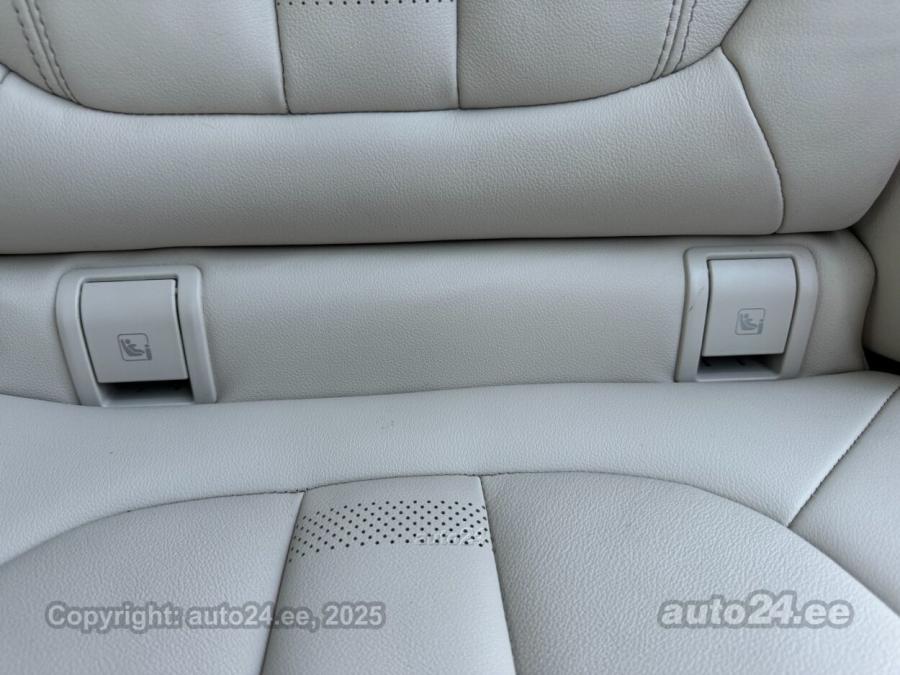 Pelēks BMW X5 2021 Tallina, ar dzinēja tilpumu 3.00 L un nobraukumu 63 tūkst. km par 54450 €, foto 17 vietnē AUTOMOTO.COM.LV
