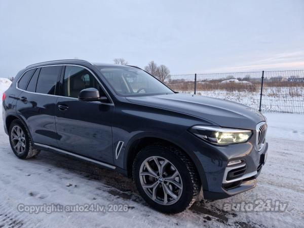 Grey BMW X5 2021 in Tallinn, with an engine capacity of 3.00 L and mileage of 164 thousand km for 43300 €, photo 10 on AUTOMOTO.COM.LV
