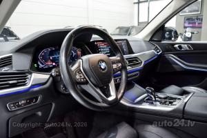 Grey BMW X5 2021 in Tallinn, with an engine capacity of 3.00 L and mileage of 167 thousand km for 44800 €, photo 14 on AUTOMOTO.COM.LV