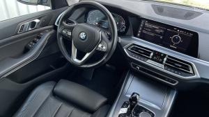 Pelēks BMW X5 2021 Marijampole, ar dzinēja tilpumu 3.00 L un nobraukumu 226 tūkst. km par 32500 €, foto 14 vietnē AUTOMOTO.COM.LV
