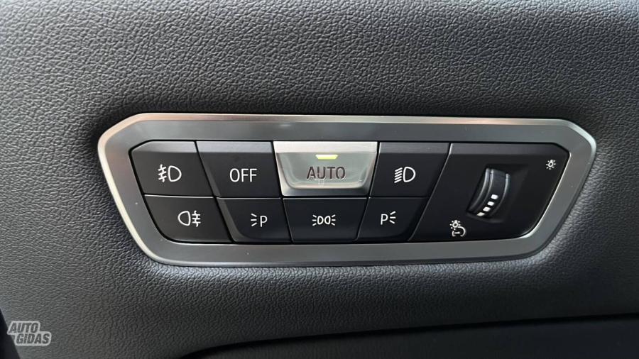 Pelēks BMW X5 2021 Marijampole, ar dzinēja tilpumu 3.00 L un nobraukumu 226 tūkst. km par 32500 €, foto 26 vietnē AUTOMOTO.COM.LV