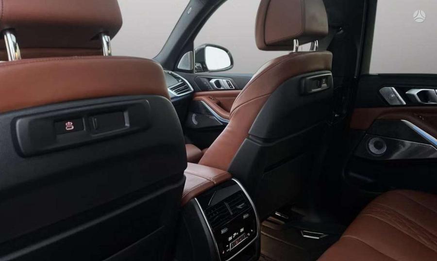 Pelēks BMW X5 2021 Viļņa, ar dzinēja tilpumu 3.00 L un nobraukumu 108 tūkst. km par 59500 €, foto 11 vietnē AUTOMOTO.COM.LV