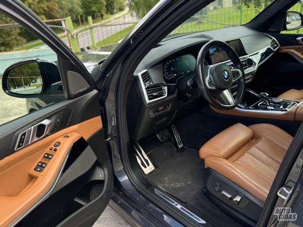 БМВ Х5 2021 в Вильнюс на AUTOMOTO.COM.LV Серый БМВ Х5 2021 в Вильнюс, объемом двигателя 3.00 л и пробегом 139 тыс. км за 47000 €, фото 9 на AUTOMOTO.COM.LV