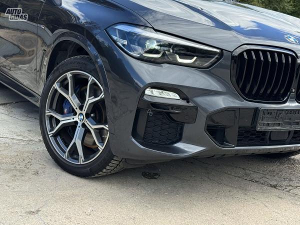 БМВ Х5 2021 в Вильнюс на AUTOMOTO.COM.LV Серый БМВ Х5 2021 в Вильнюс, объемом двигателя 3.00 л и пробегом 139 тыс. км за 47000 €, фото 11 на AUTOMOTO.COM.LV