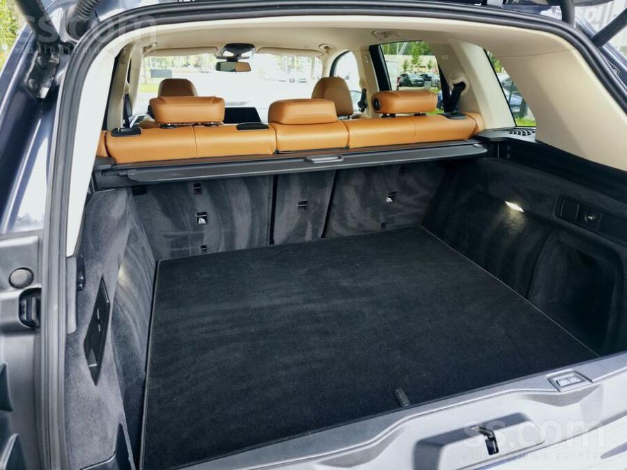 Grey BMW X5 2021 in Riga, with an engine capacity of 3.00 L and mileage of 169 thousand km for 34490 €, photo 19 on AUTOMOTO.COM.LV