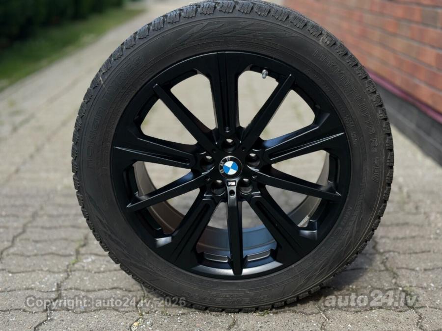 Grey BMW X5 2022 in Tallinn, with an engine capacity of 3.00 L and mileage of 66 thousand km for 60999 €, photo 31 on AUTOMOTO.COM.LV