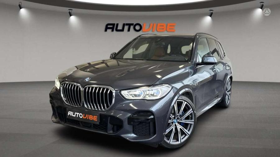 Pelēks BMW X5 2022 Viļņa, ar dzinēja tilpumu 3.00 L un nobraukumu 164 tūkst. km par 49777 €, foto 2 vietnē AUTOMOTO.COM.LV
