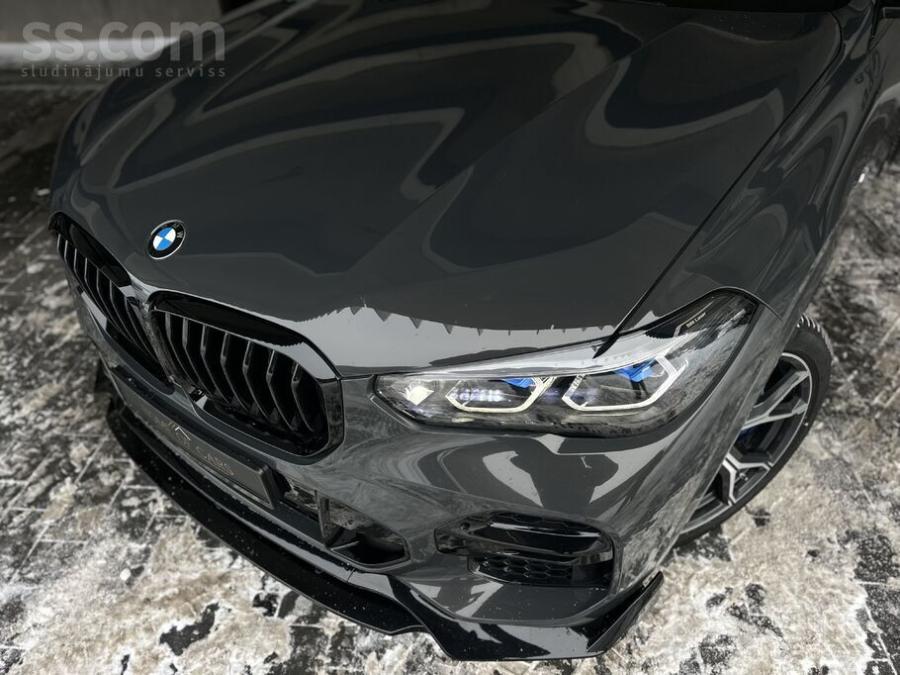 Pelēks BMW X5 2022 Rīga, ar dzinēja tilpumu 3.00 L un nobraukumu 152 tūkst. km par 55500 €, foto 34 vietnē AUTOMOTO.COM.LV