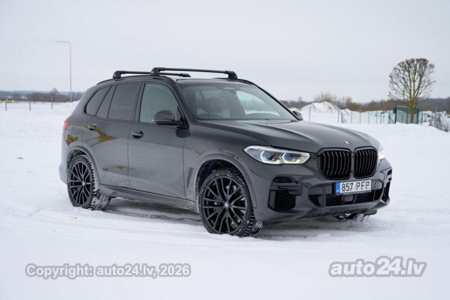 Pelēks BMW X5 2022 Tallina, ar dzinēja tilpumu 4.40 L un nobraukumu 76 tūkst. km par 59500 €, foto 2 vietnē AUTOMOTO.COM.LV