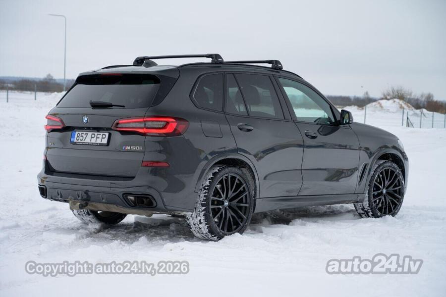 Pelēks BMW X5 2022 Tallina, ar dzinēja tilpumu 4.40 L un nobraukumu 76 tūkst. km par 59500 €, foto 5 vietnē AUTOMOTO.COM.LV