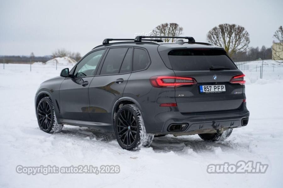 Pelēks BMW X5 2022 Tallina, ar dzinēja tilpumu 4.40 L un nobraukumu 76 tūkst. km par 59500 €, foto 6 vietnē AUTOMOTO.COM.LV