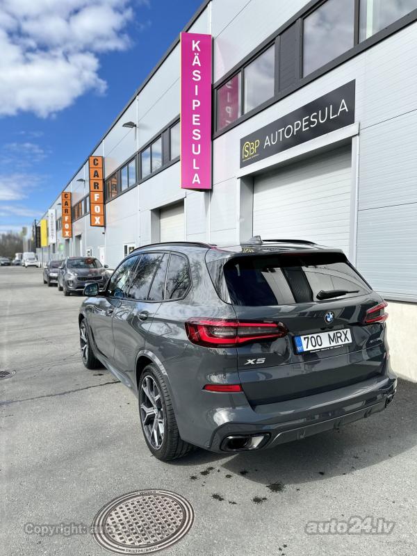 Pelēks BMW X5 2022 Tallina, ar dzinēja tilpumu 3.00 L un nobraukumu 74 tūkst. km par 65000 €, foto 7 vietnē AUTOMOTO.COM.LV