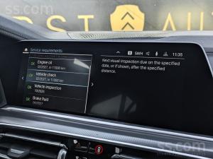 Grey BMW X5 2022 in Tukums, with an engine capacity of 3.00 L and mileage of 125 thousand km for 49990 €, photo 13 on AUTOMOTO.COM.LV