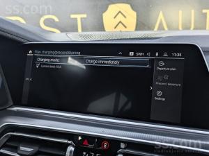 Grey BMW X5 2022 in Tukums, with an engine capacity of 3.00 L and mileage of 125 thousand km for 49990 €, photo 20 on AUTOMOTO.COM.LV