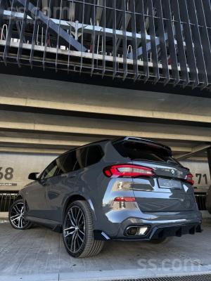 Pelēks BMW X5 2022 Rīga, ar dzinēja tilpumu 3.00 L un nobraukumu 157 tūkst. km par 53990 €, foto 9 vietnē AUTOMOTO.COM.LV