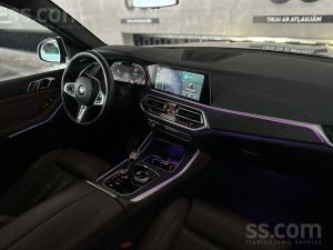 Pelēks BMW X5 2022 Rīga, ar dzinēja tilpumu 3.00 L un nobraukumu 157 tūkst. km par 53990 €, foto 26 vietnē AUTOMOTO.COM.LV