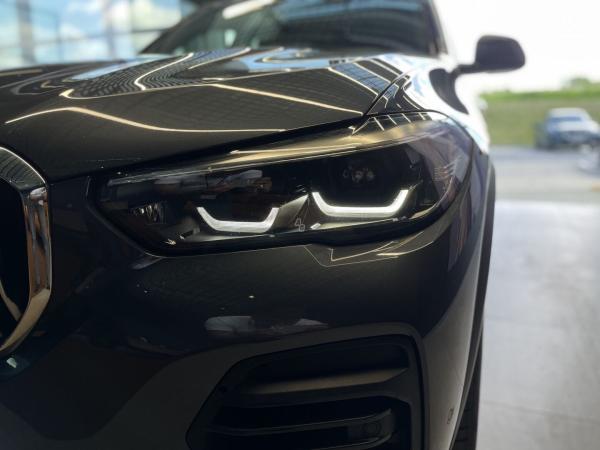 Pelēks BMW X5 2022 Klaipėda, ar dzinēja tilpumu 3.00 L un nobraukumu 72 tūkst. km par 49991 €, foto 8 vietnē AUTOMOTO.COM.LV