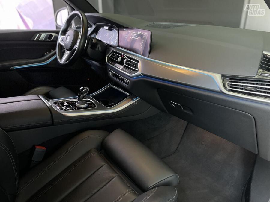 Pelēks BMW X5 2022 Klaipėda, ar dzinēja tilpumu 3.00 L un nobraukumu 72 tūkst. km par 49991 €, foto 14 vietnē AUTOMOTO.COM.LV