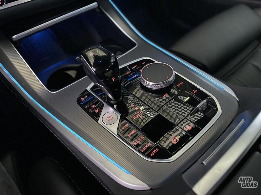 Pelēks BMW X5 2022 Klaipėda, ar dzinēja tilpumu 3.00 L un nobraukumu 72 tūkst. km par 49991 €, foto 16 vietnē AUTOMOTO.COM.LV