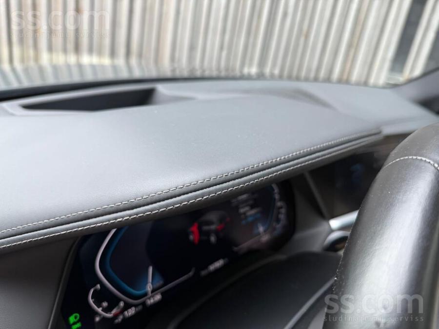 Grey BMW X5 2022 in Riga, with an engine capacity of 3.00 L and mileage of 107 thousand km for 54550 €, photo 9 on AUTOMOTO.COM.LV