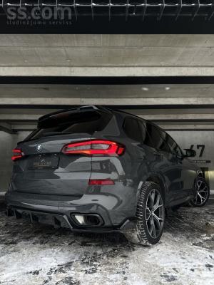 Pelēks BMW X5 2022 Rīga, ar dzinēja tilpumu 3.00 L un nobraukumu 152 tūkst. km par 53990 €, foto 4 vietnē AUTOMOTO.COM.LV