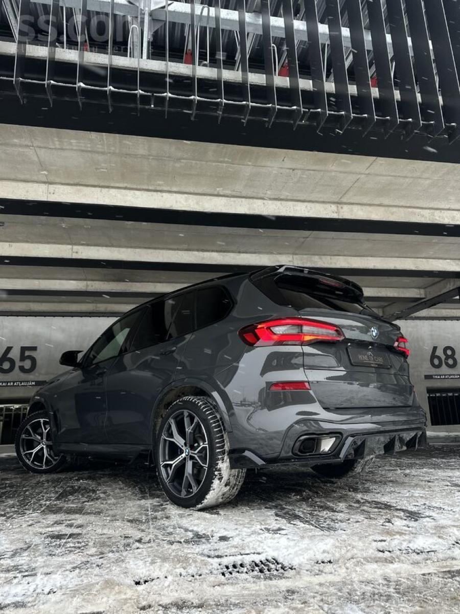 Pelēks BMW X5 2022 Rīga, ar dzinēja tilpumu 3.00 L un nobraukumu 152 tūkst. km par 53990 €, foto 9 vietnē AUTOMOTO.COM.LV