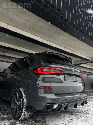 Pelēks BMW X5 2022 Rīga, ar dzinēja tilpumu 3.00 L un nobraukumu 152 tūkst. km par 53990 €, foto 14 vietnē AUTOMOTO.COM.LV
