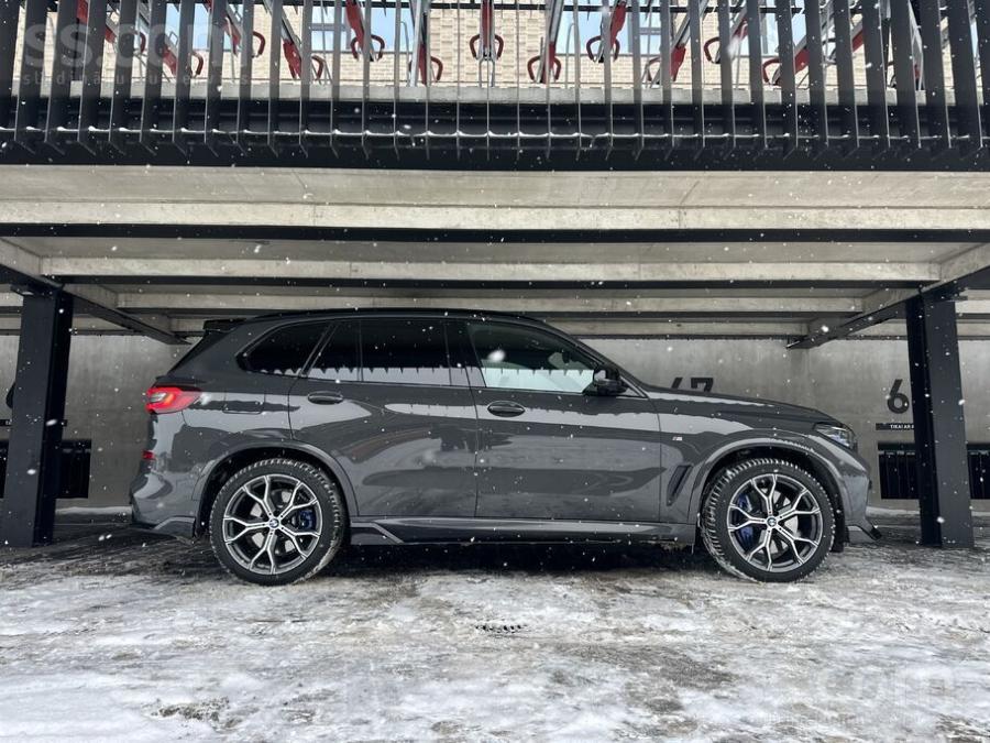 Pelēks BMW X5 2022 Rīga, ar dzinēja tilpumu 3.00 L un nobraukumu 152 tūkst. km par 53990 €, foto 16 vietnē AUTOMOTO.COM.LV