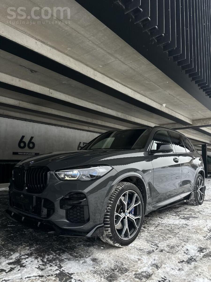 Pelēks BMW X5 2022 Rīga, ar dzinēja tilpumu 3.00 L un nobraukumu 152 tūkst. km par 53990 €, foto 18 vietnē AUTOMOTO.COM.LV