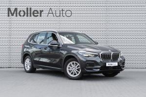Grey BMW X5 2022 in Marupe, with an engine capacity of 3.00 L and mileage of 99 thousand km for 37550 €, photo 3 on AUTOMOTO.COM.LV