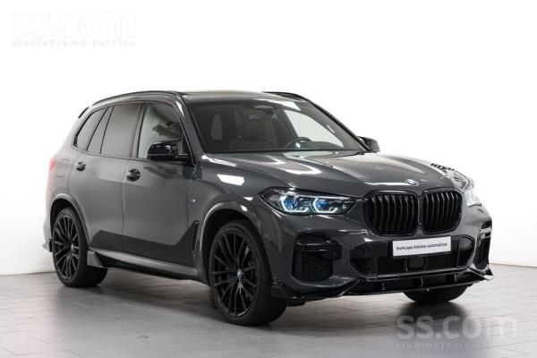 Pelēks BMW X5 2022 Rīga, ar dzinēja tilpumu 3.00 L un nobraukumu 162 tūkst. km par 49500 €, foto 7 vietnē AUTOMOTO.COM.LV