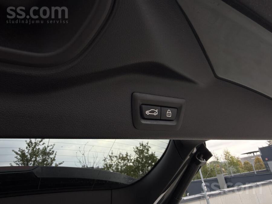 Pelēks BMW X5 2022 Rīga, ar dzinēja tilpumu 3.00 L un nobraukumu 134 tūkst. km par 50990 €, foto 30 vietnē AUTOMOTO.COM.LV