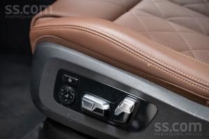 Grey BMW X5 2023 in Riga, with an engine capacity of 3.00 L and mileage of 27 thousand km for 20490 €, photo 18 on AUTOMOTO.COM.LV