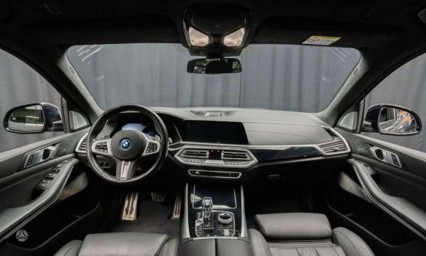 Pelēks BMW X5 2023 Viļņa, ar dzinēja tilpumu 3.00 L un nobraukumu 43 tūkst. km par 73700 €, foto 9 vietnē AUTOMOTO.COM.LV