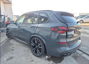 Pelēks BMW X5 2023 Klaipėda, ar dzinēja tilpumu 3.00 L un nobraukumu 61 tūkst. km par 37750 €, foto  vietnē AUTOMOTO.COM.LV