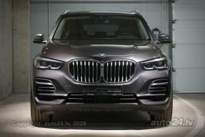 Pelēks BMW X5 2023 Tallina, ar dzinēja tilpumu 3.00 L un nobraukumu 94 tūkst. km par 49990 €, foto 5 vietnē AUTOMOTO.COM.LV