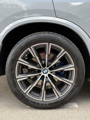 Pelēks BMW X5 2023 Rīga, ar dzinēja tilpumu 3.00 L un nobraukumu 64 tūkst. km par 69000 €, foto 11 vietnē AUTOMOTO.COM.LV