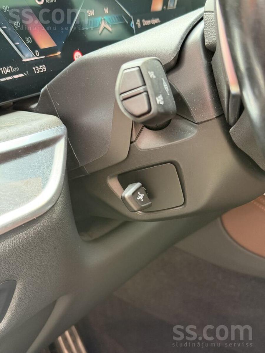 Pelēks BMW X5 2023 Rīga, ar dzinēja tilpumu 3.00 L un nobraukumu 64 tūkst. km par 69000 €, foto 21 vietnē AUTOMOTO.COM.LV