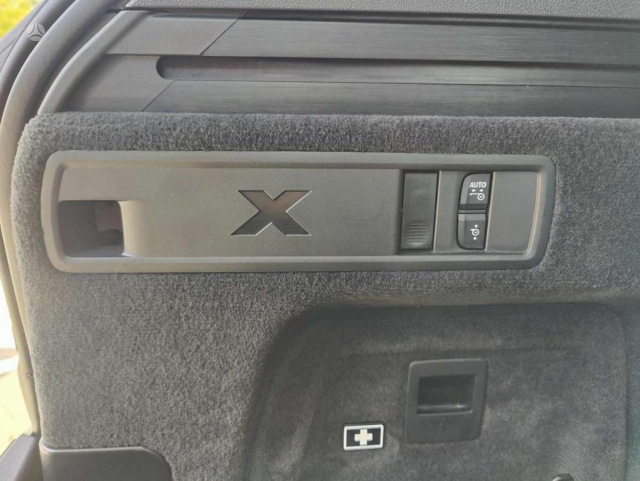 Grey BMW X5 2023 in Kaunas, with an engine capacity of 2.99 L and mileage of 82 thousand km for 64800 €, photo 24 on AUTOMOTO.COM.LV