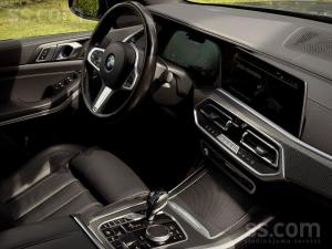 Grey BMW X5 2023 in Riga, with an engine capacity of 4.40 L and mileage of 220 thousand km for 42500 €, photo 11 on AUTOMOTO.COM.LV