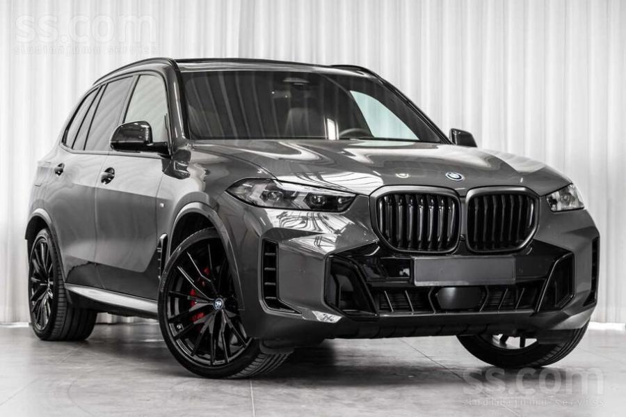 Pelēks BMW X5 2023 Tukums, ar dzinēja tilpumu 3.00 L un nobraukumu 32 tūkst. km par 79990 €, foto 1 vietnē AUTOMOTO.COM.LV